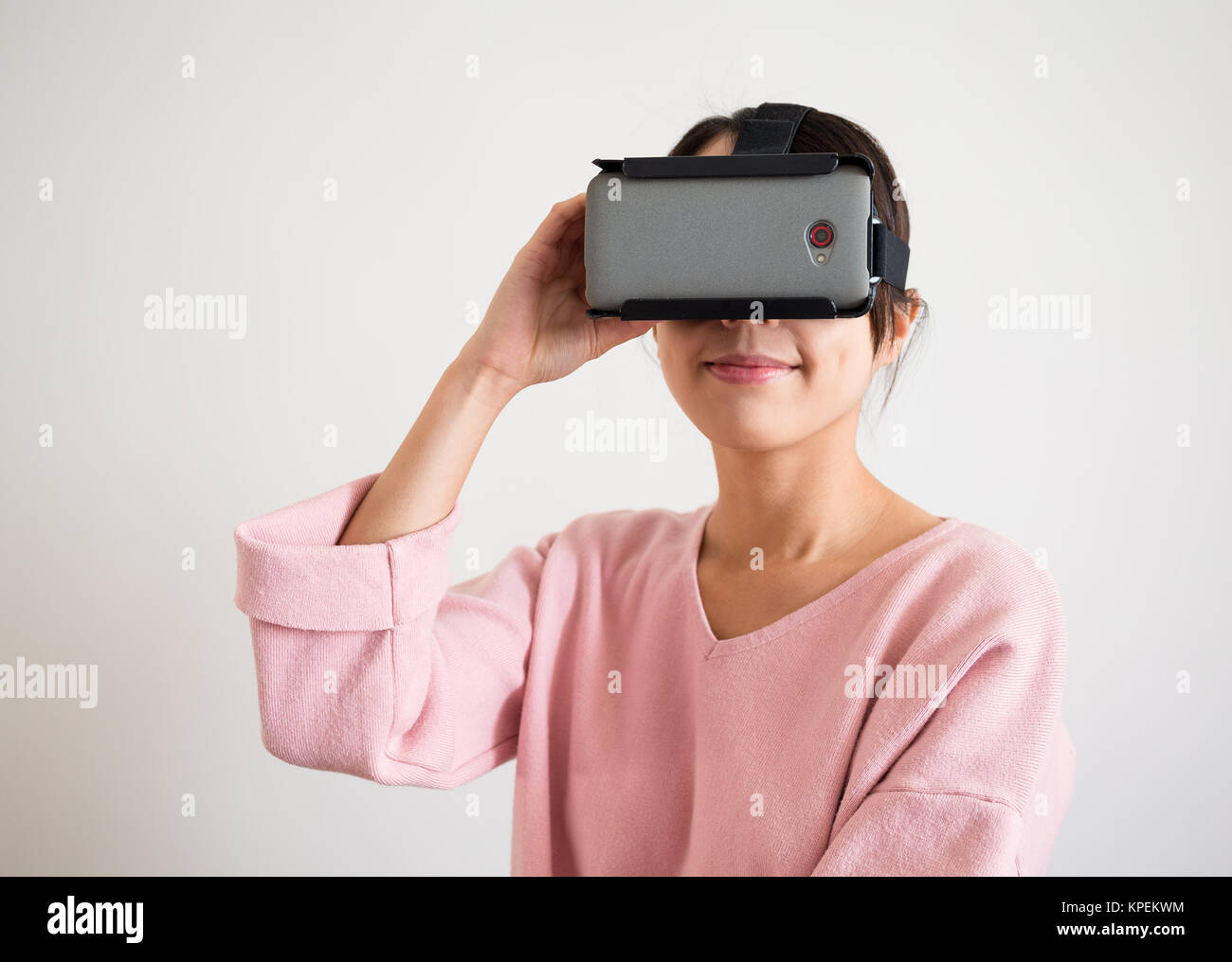 Gamer girl look hi-res stock photography and images - Alamy