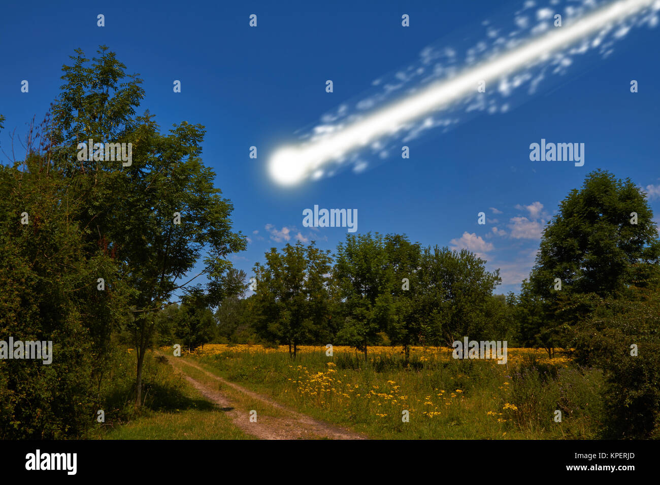 Meteorite sky hi-res stock photography and images - Alamy