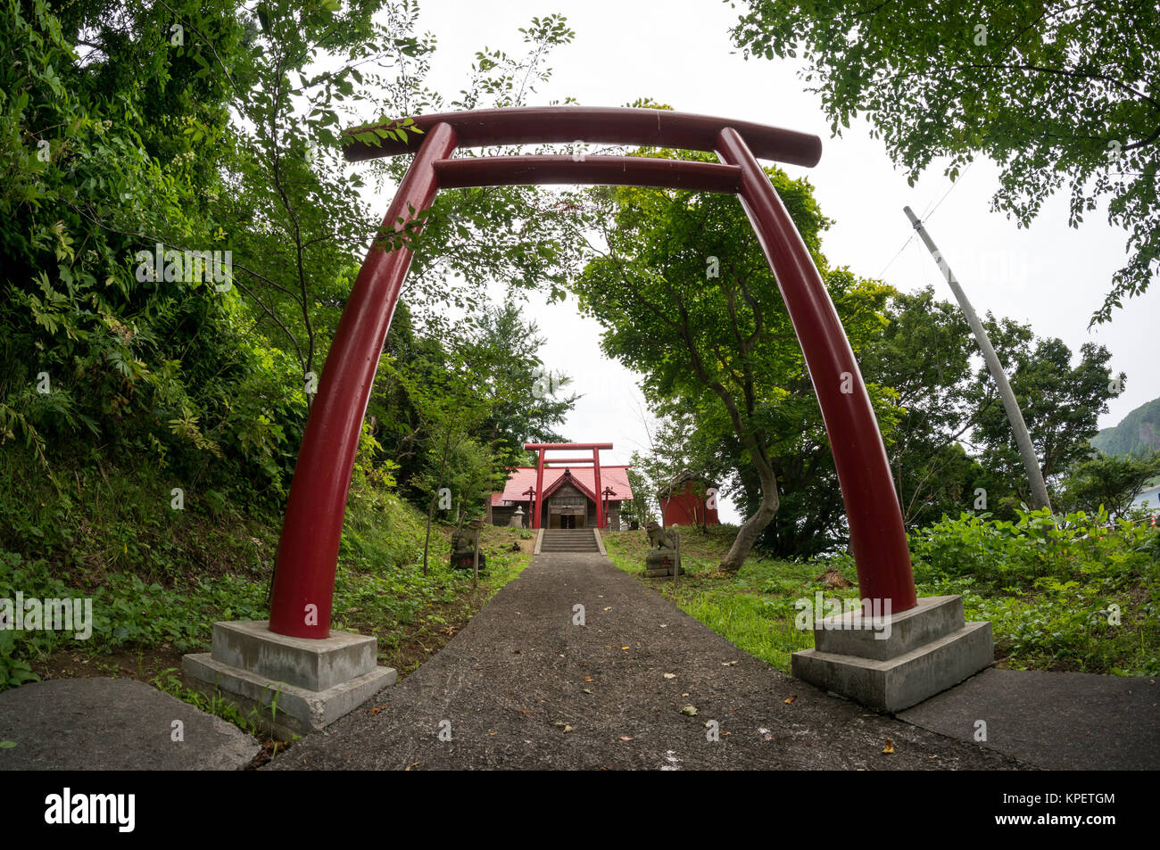 Red Shinto shrine Stock Photo - Alamy