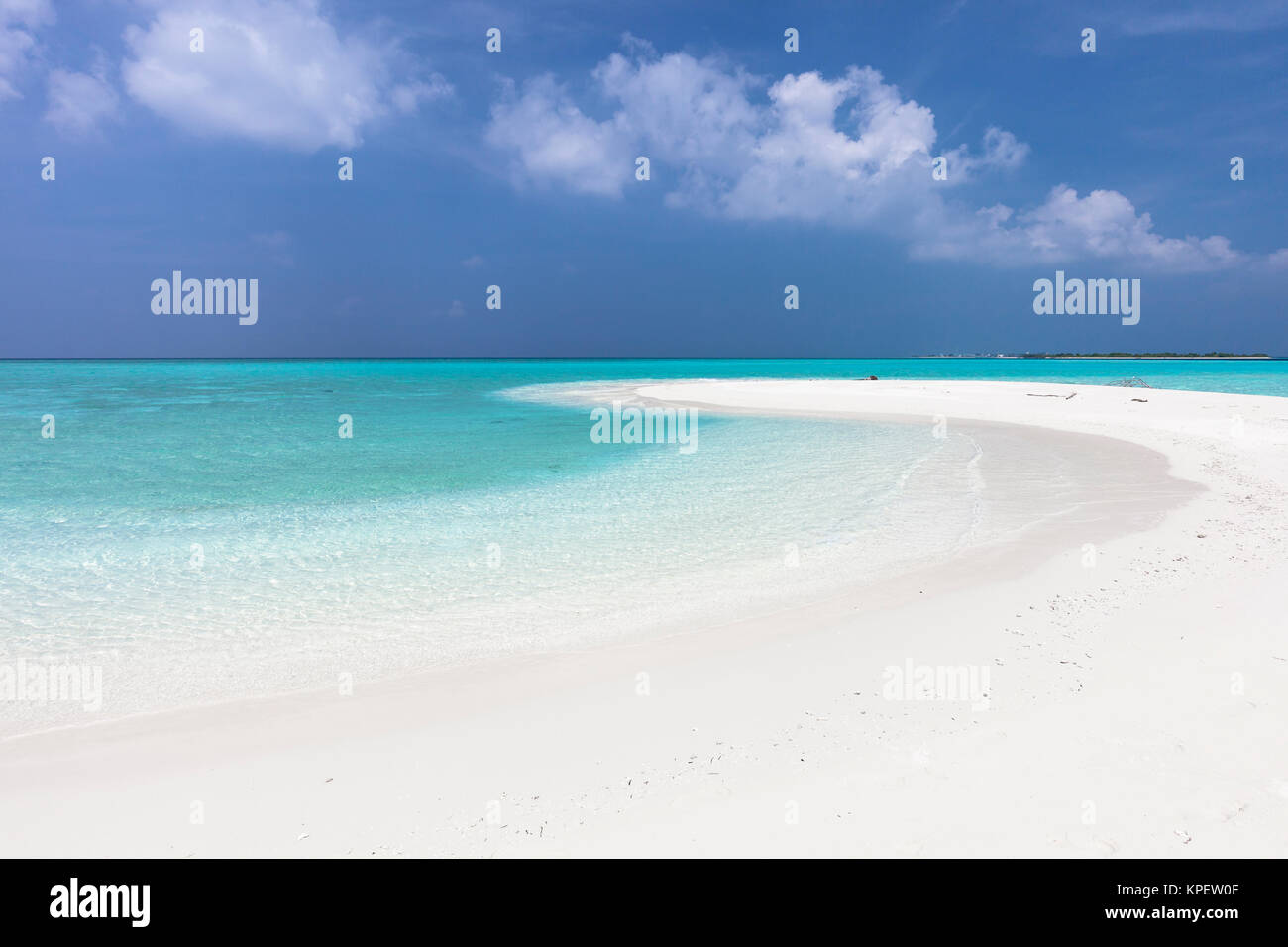 Maldives Island in Lhaviyani Atoll Stock Photo - Alamy