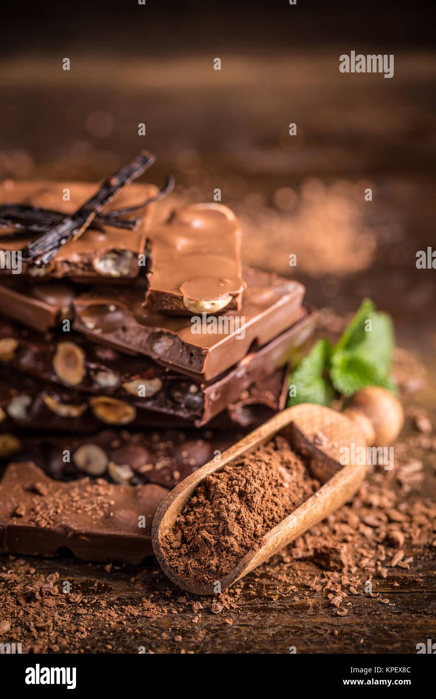 Detail chocolate bar chopped hi-res stock photography and images - Alamy