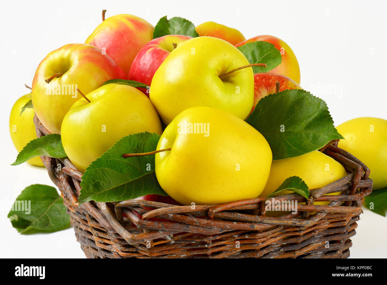 basket of apples Stock Photo - Alamy