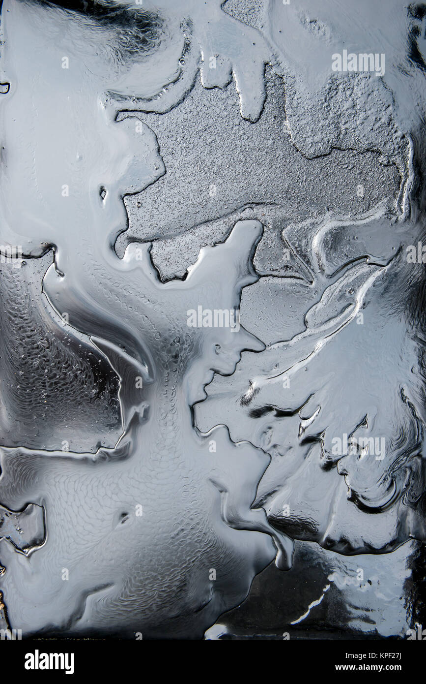 Crude oil contamination hi-res stock photography and images - Alamy