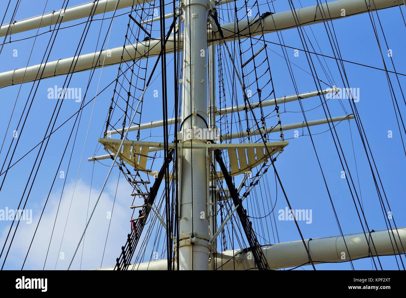 Sailing large hi-res stock photography and images - Alamy