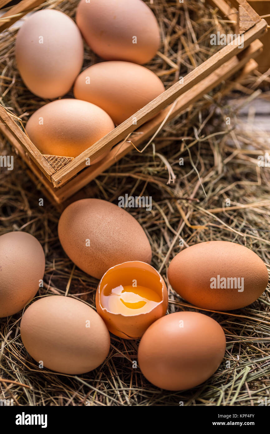 Fresh farm eggs Stock Photo - Alamy