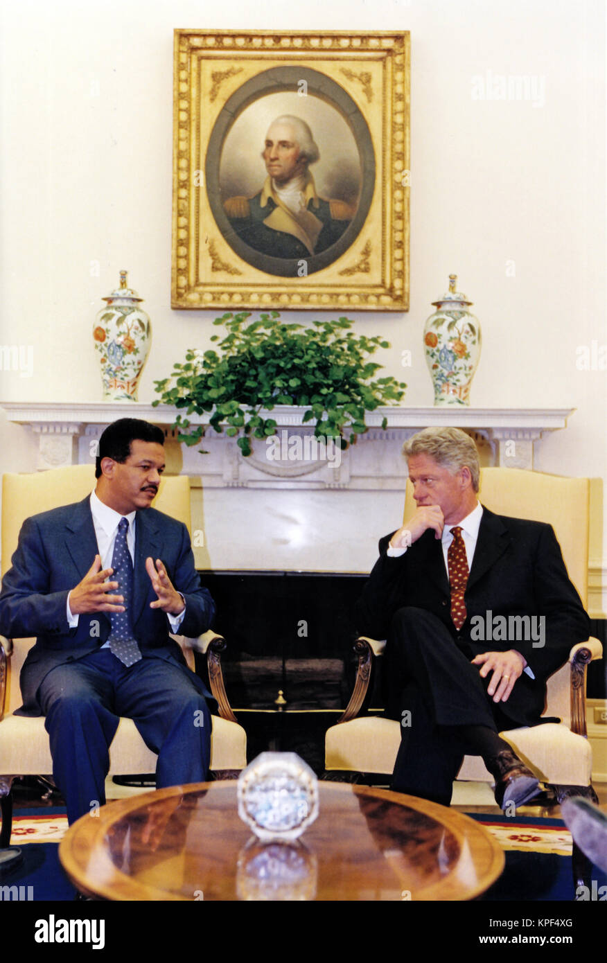United States President Bill Clinton meets with President Leonel ...