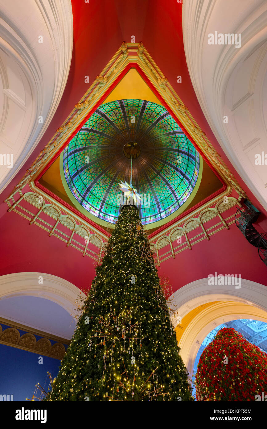 Victoria swarovski hi-res stock photography and images - Alamy