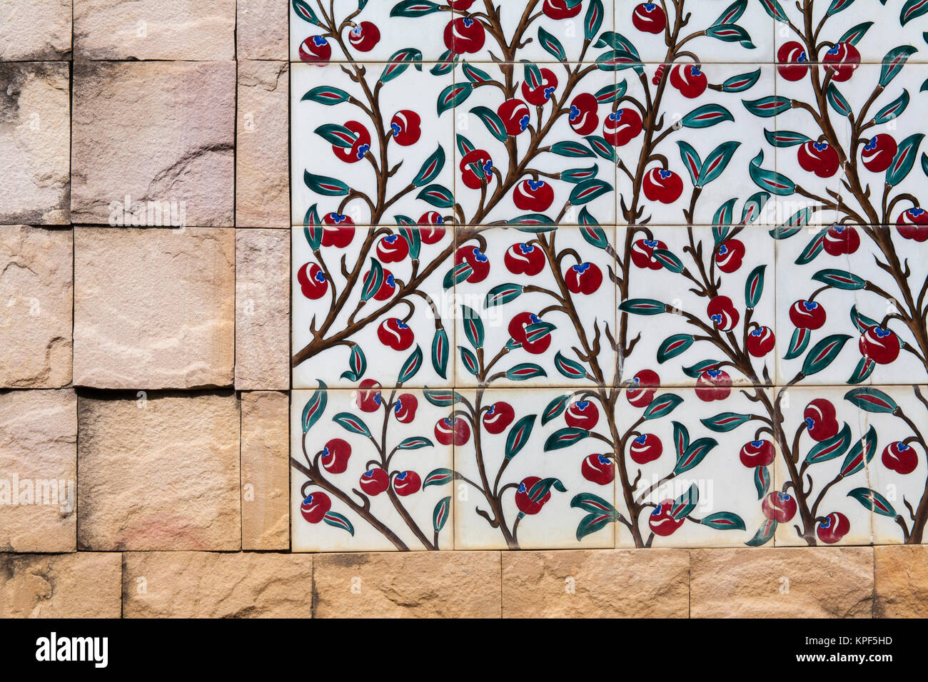 Floral Pattern Turkish Tile / Turkish tiles Stock Photo - Alamy