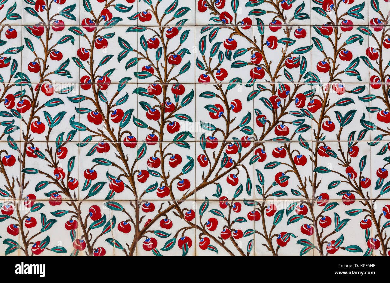 Floral Pattern Turkish Tile / Turkish tiles Stock Photo - Alamy