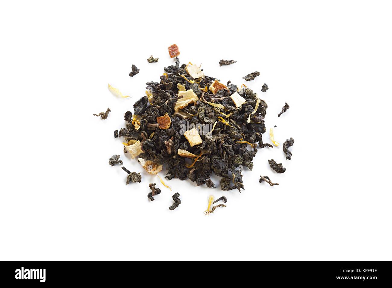 dried tea leaves on white Stock Photo - Alamy