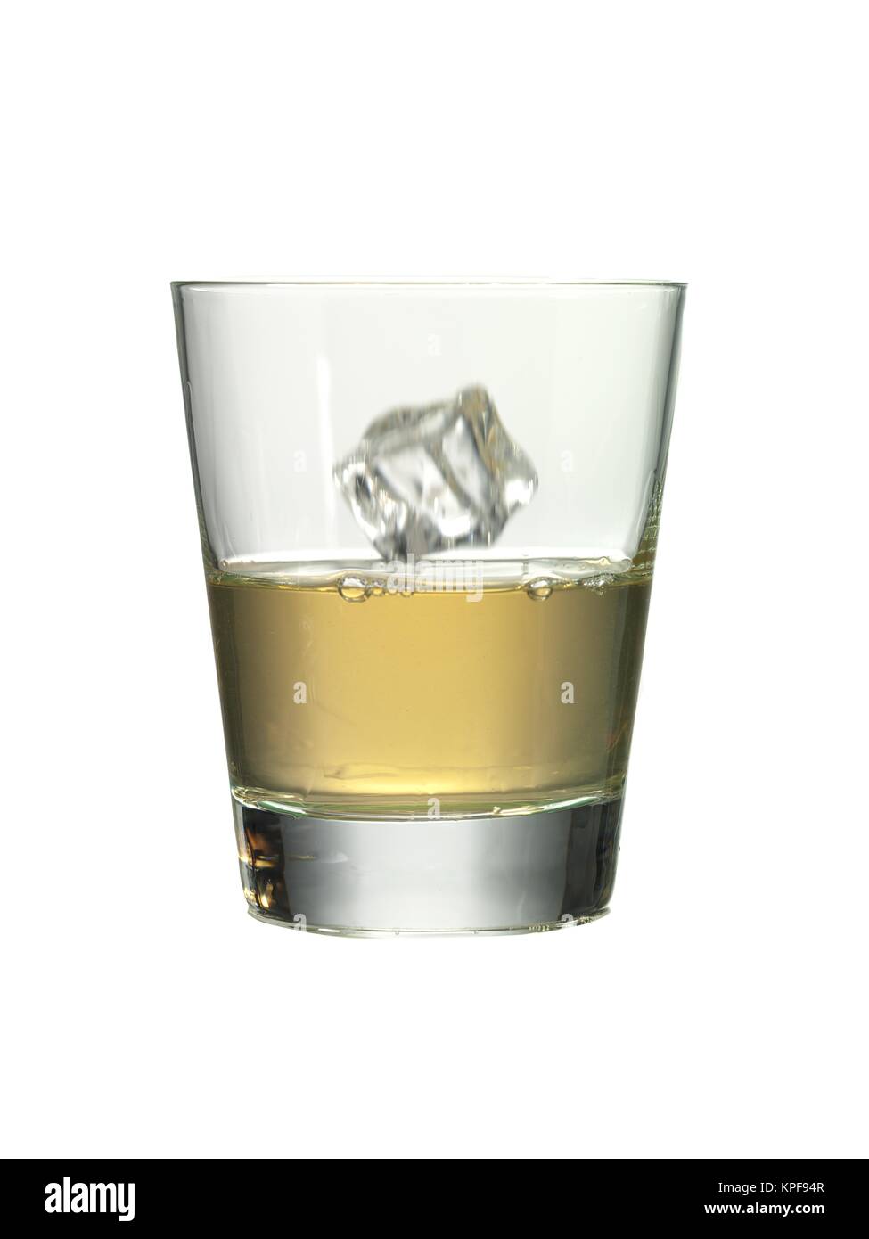 falling ice in cocktail drink Stock Photo - Alamy