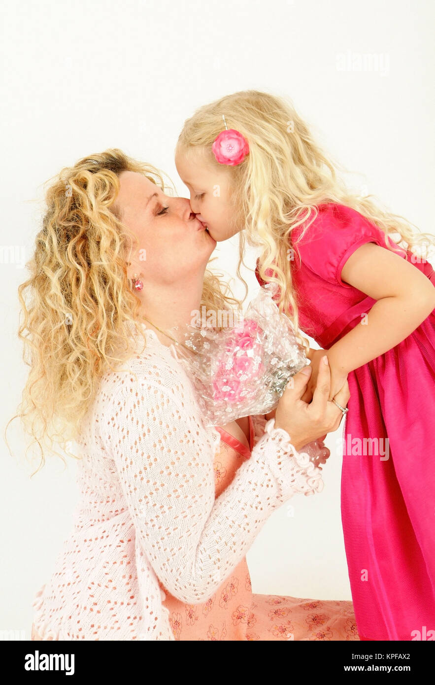 Kuss zum Muttertag - Mothers Day Stock Photo - Alamy