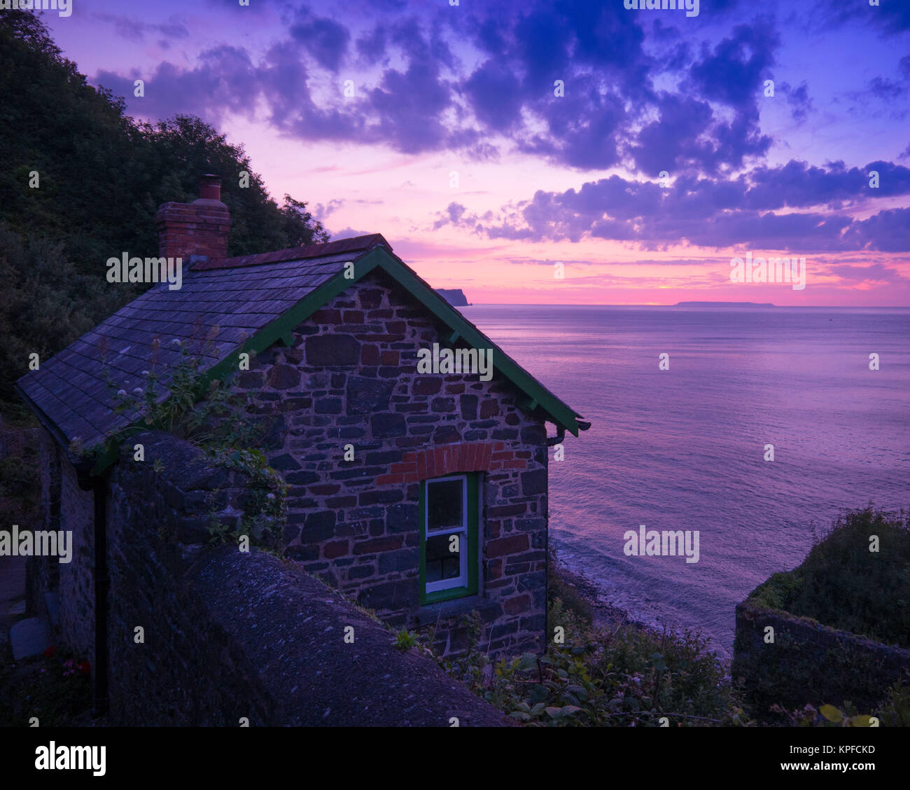 Sunset by the sea, Cornwall Stock Photo - Alamy
