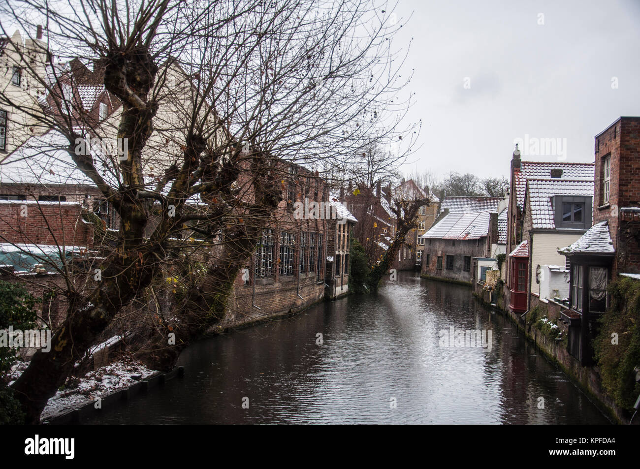 Canal flandes hi-res stock photography and images - Alamy