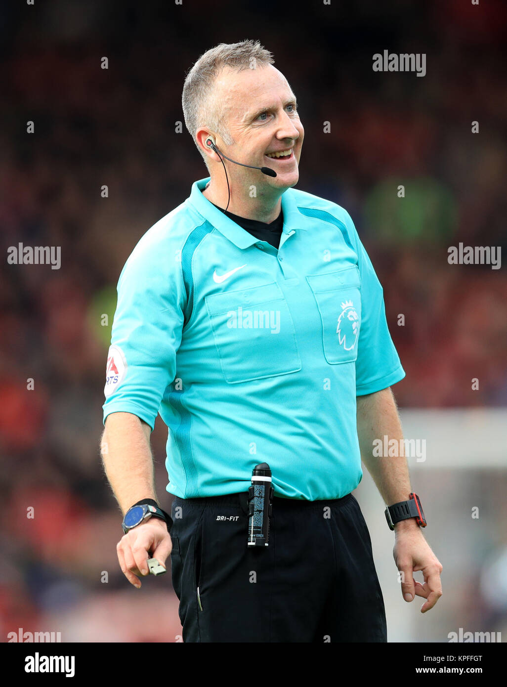 Referee Jon Moss Stock Photo - Alamy