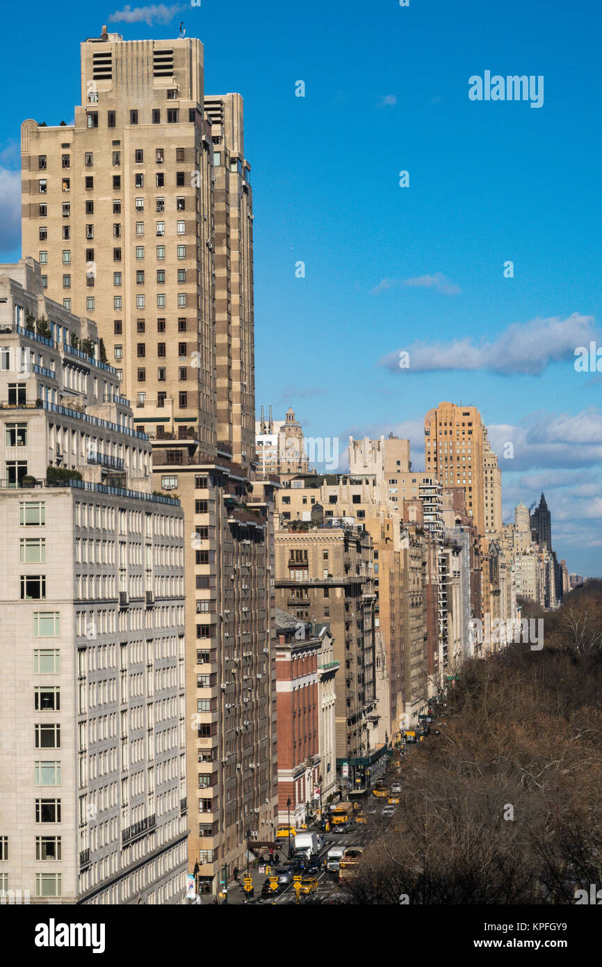 Central park buildings upper hi-res stock photography and images - Alamy