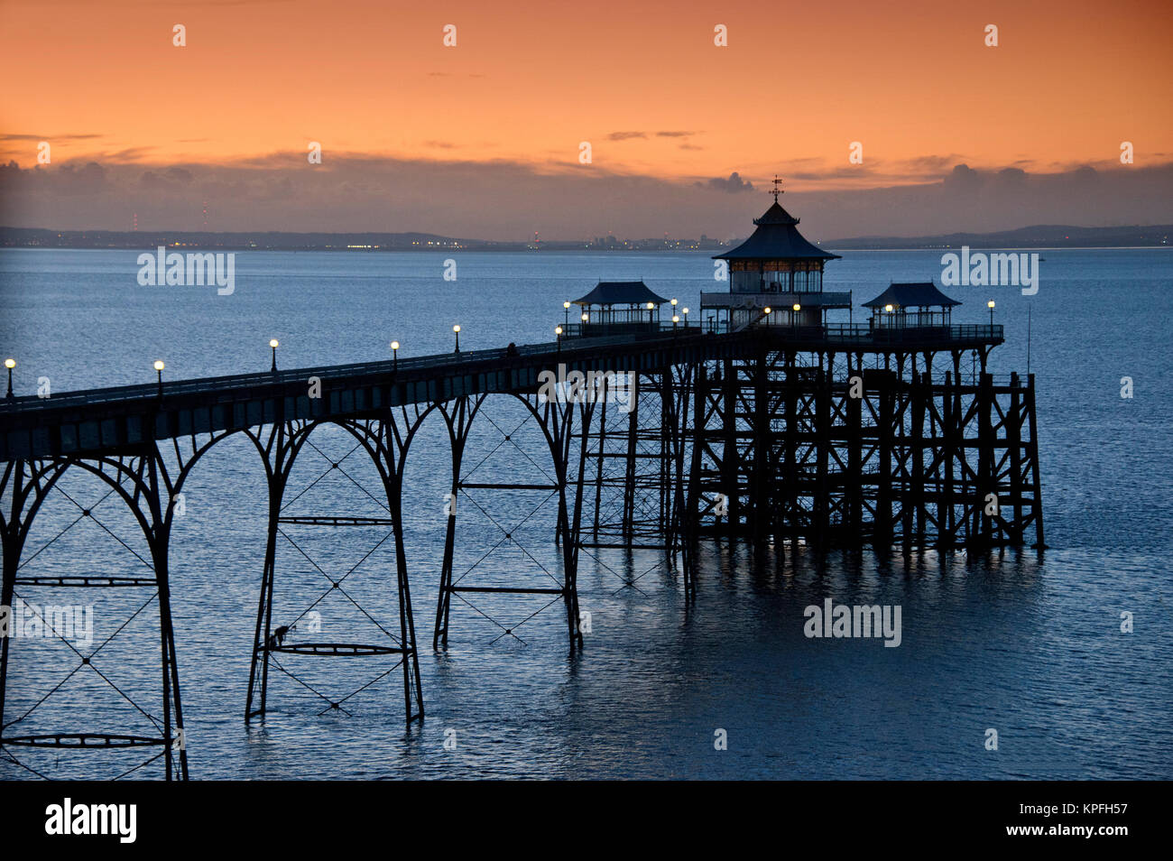 Clevedon Pier, Clevedon, Somerset, UK Stock Photo - Alamy