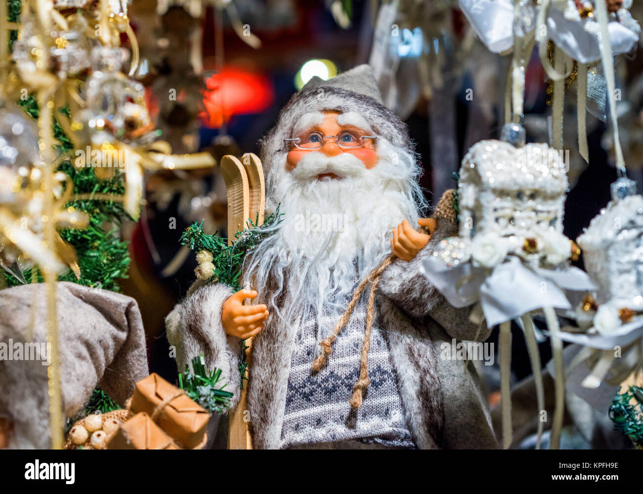 Santa claus toy hi-res stock photography and images - Alamy