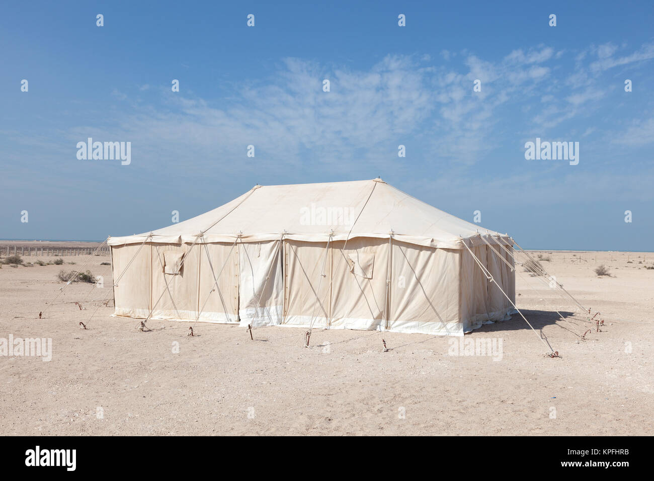 Bedouin tent in the desert of Qatar, Middle East Stock Photo - Alamy
