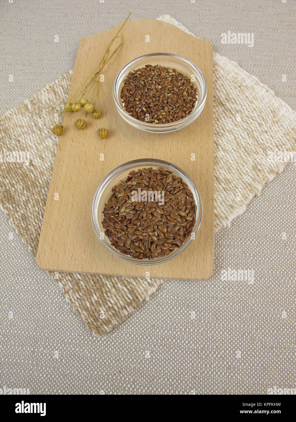 Linseed red hi-res stock photography and images - Alamy