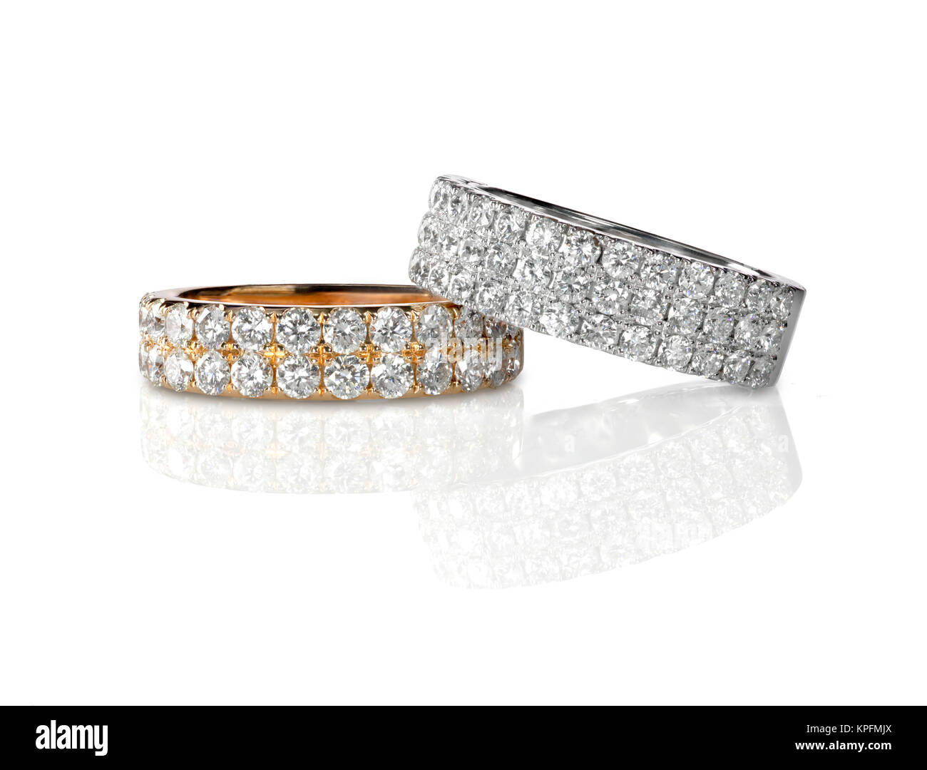 Cluster stack of diamond wedding engagment rings Stock Photo - Alamy