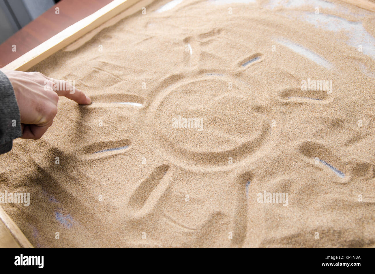 The sun draws hi-res stock photography and images - Alamy