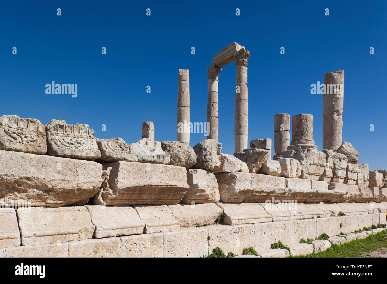 Jordan, Amman, The Citadel, Roman-era Temple of Hercules Stock Photo ...