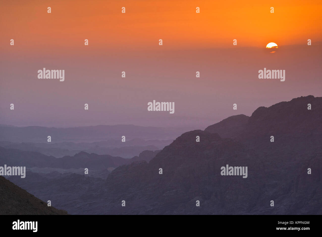 Jordan, Petra-Wadi Musa, sunset over Petra hills Stock Photo - Alamy