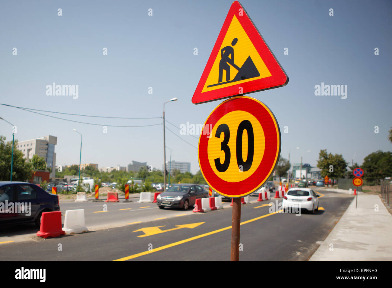 Warning alert sign road hi-res stock photography and images - Alamy