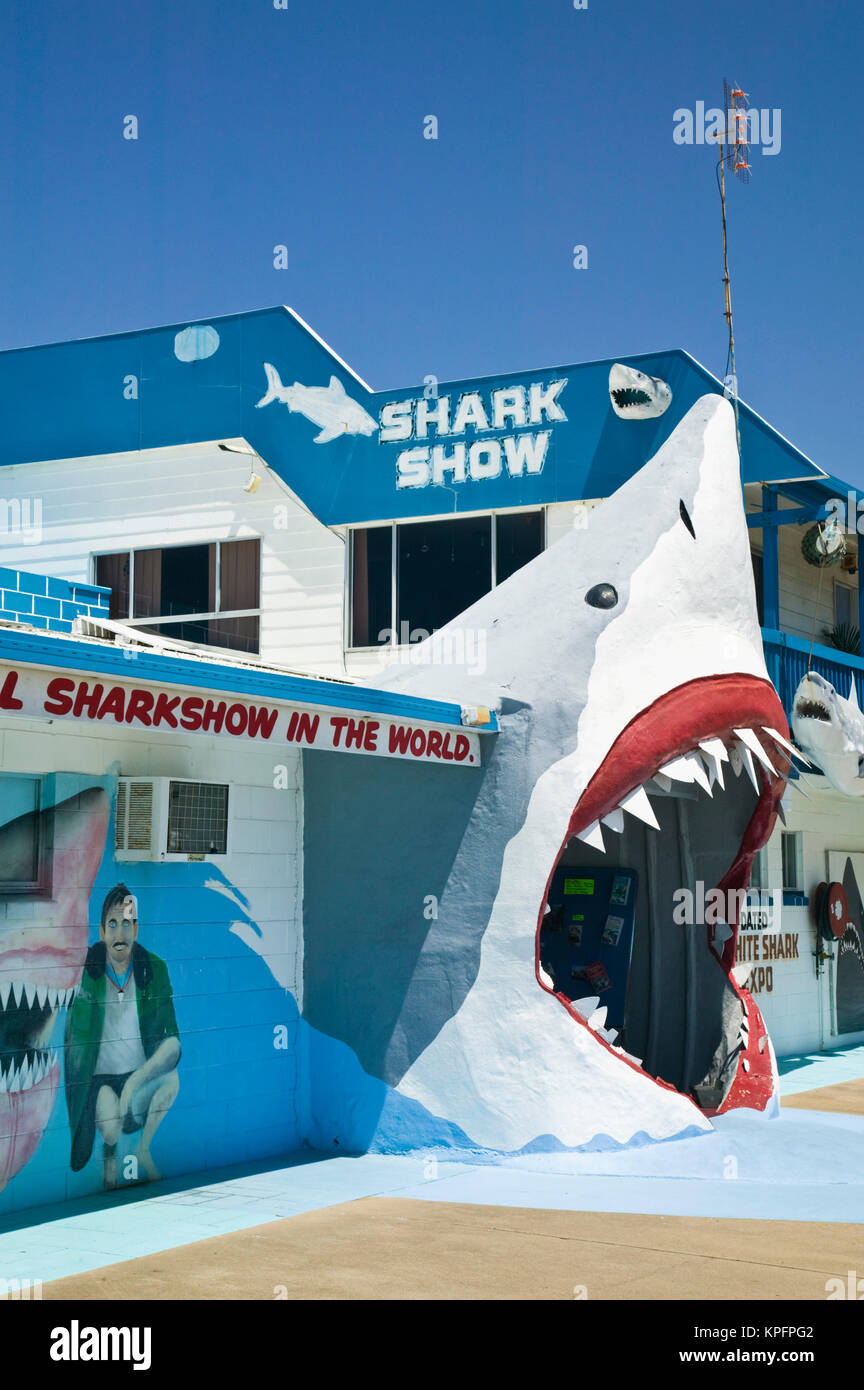 Australia, Queensland, Fraser Coast, Hervey Bay. Entrance to the Shark ...