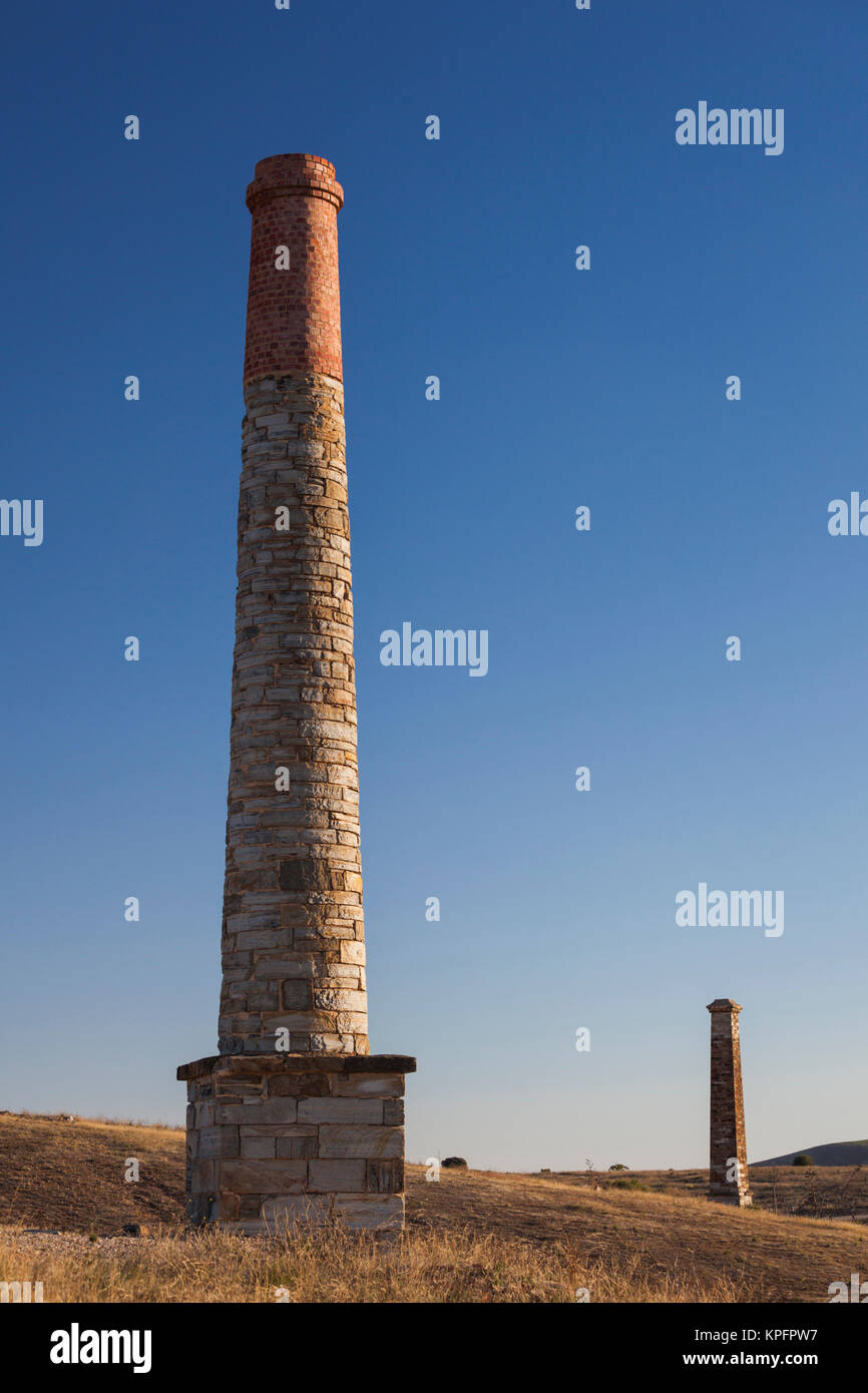 Australia, Burra, former copper mining town, Burra Mine, smokestack ...