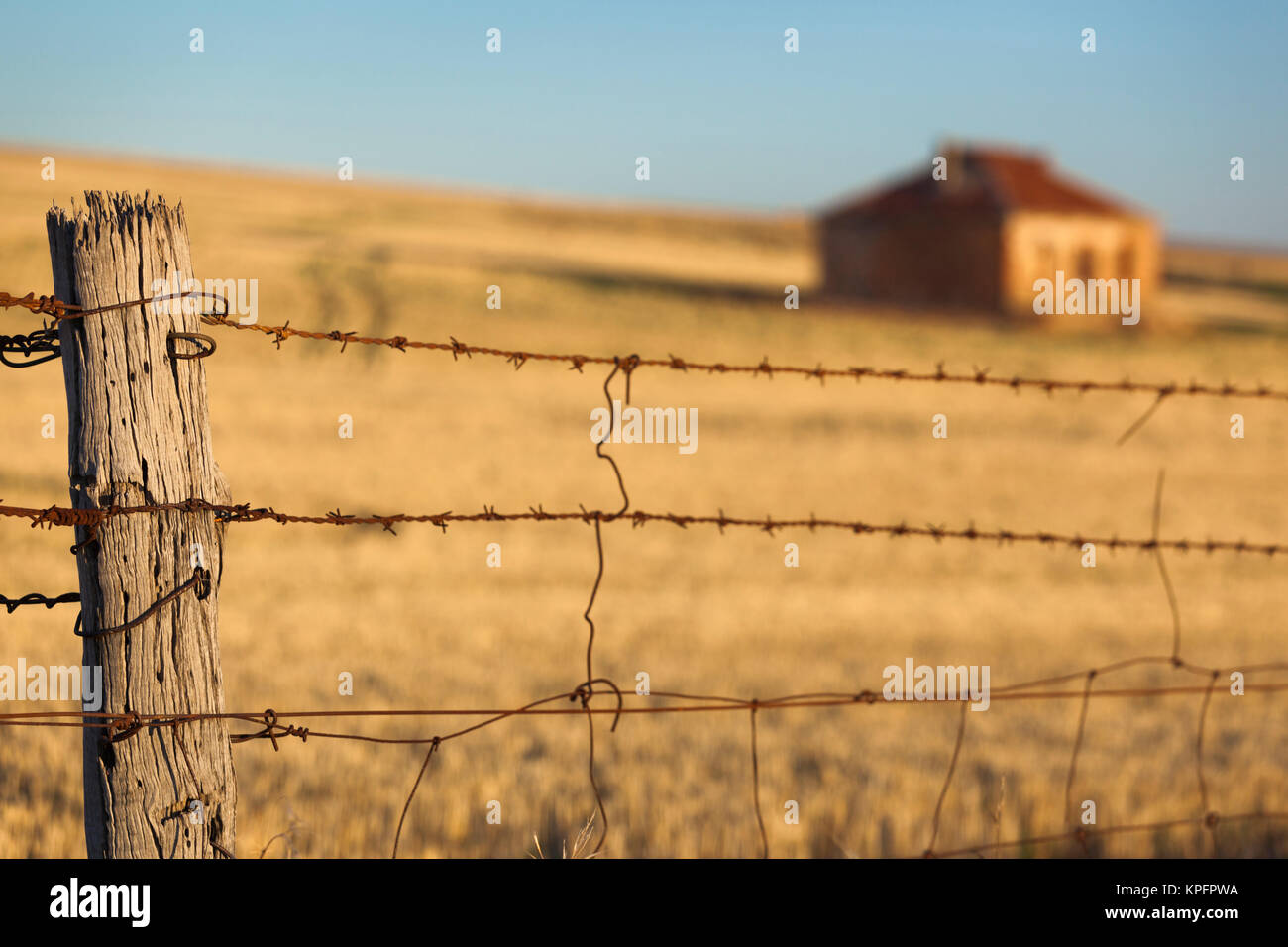 Australia, Burra, former copper mining town, abandoned homestead Stock ...