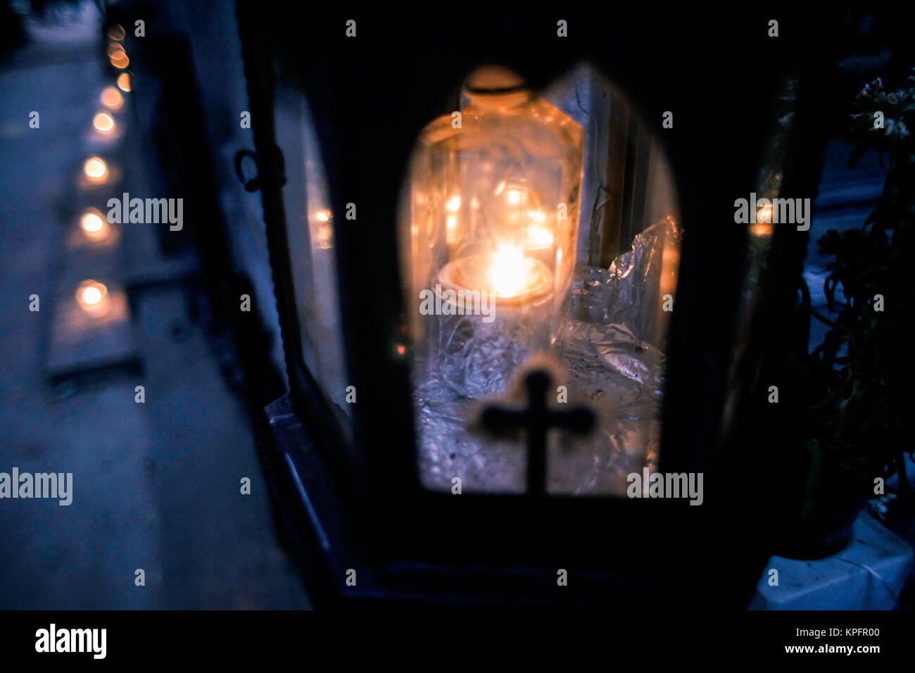 Graves, statues and crypts in an old cemetery Stock Photo - Alamy