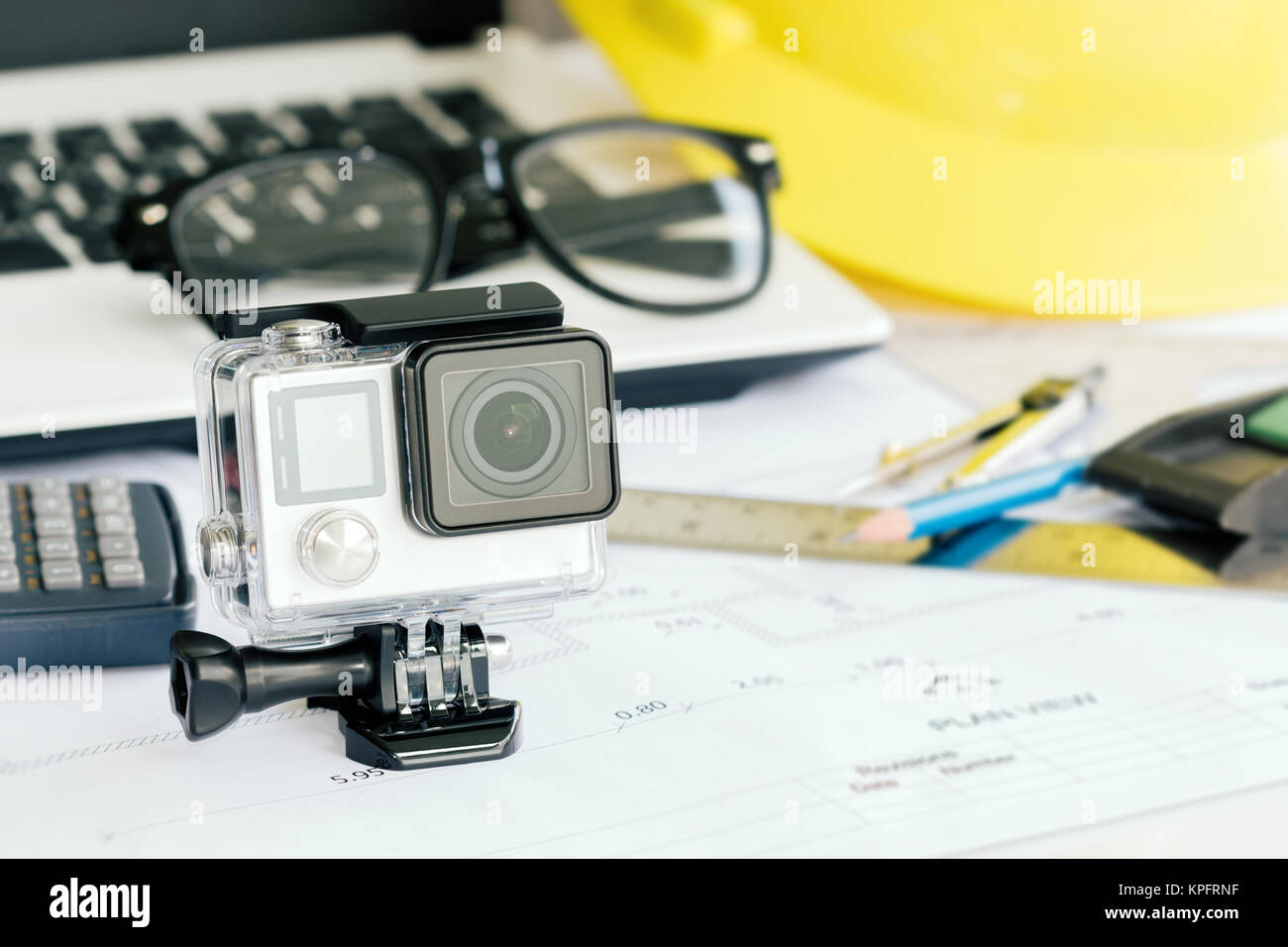 Hero 4 camera hi-res stock photography and images - Alamy