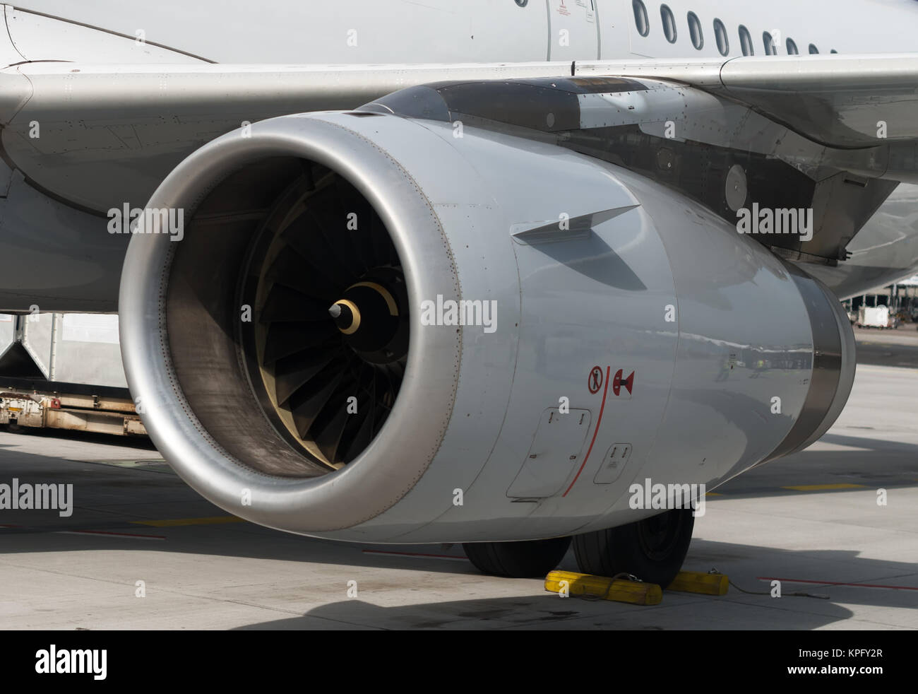 Reaction engine hi-res stock photography and images - Alamy