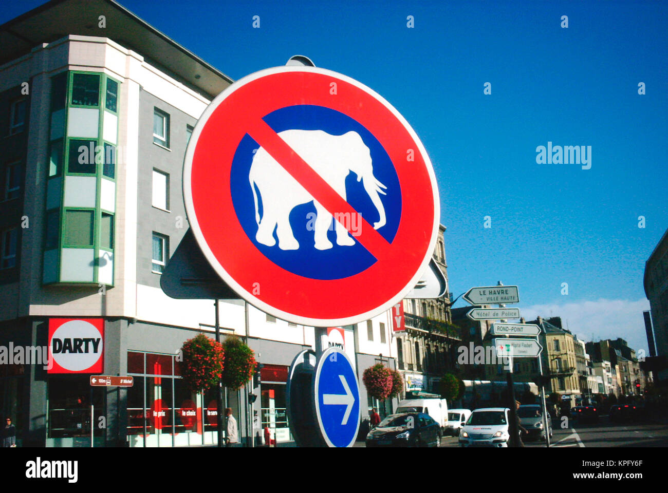 No Elephants Sign, Royal Deluxe, Le Havre, France Stock Photo - Alamy