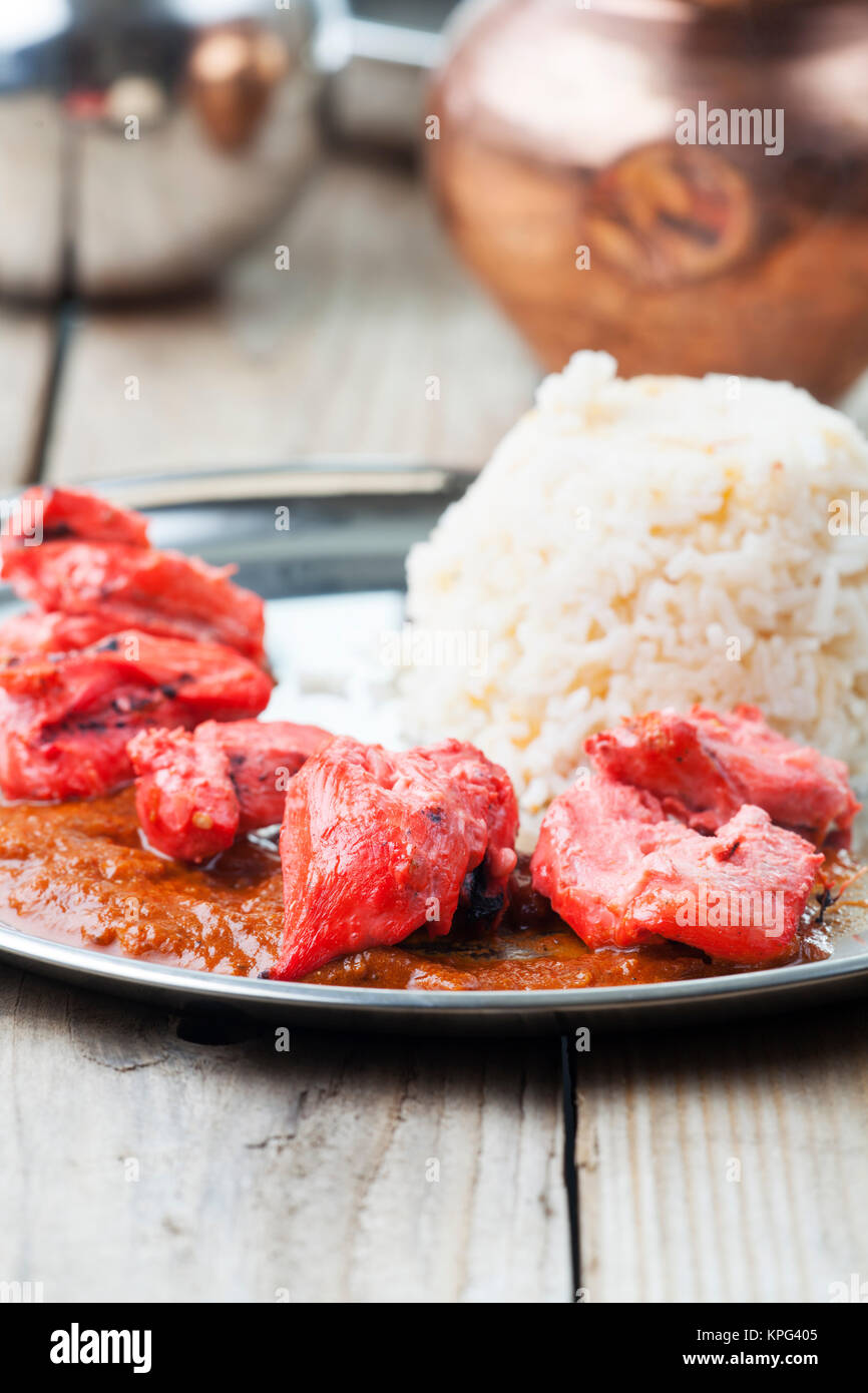 Indisches chicken tikka masala mit reis hi-res stock photography and ...