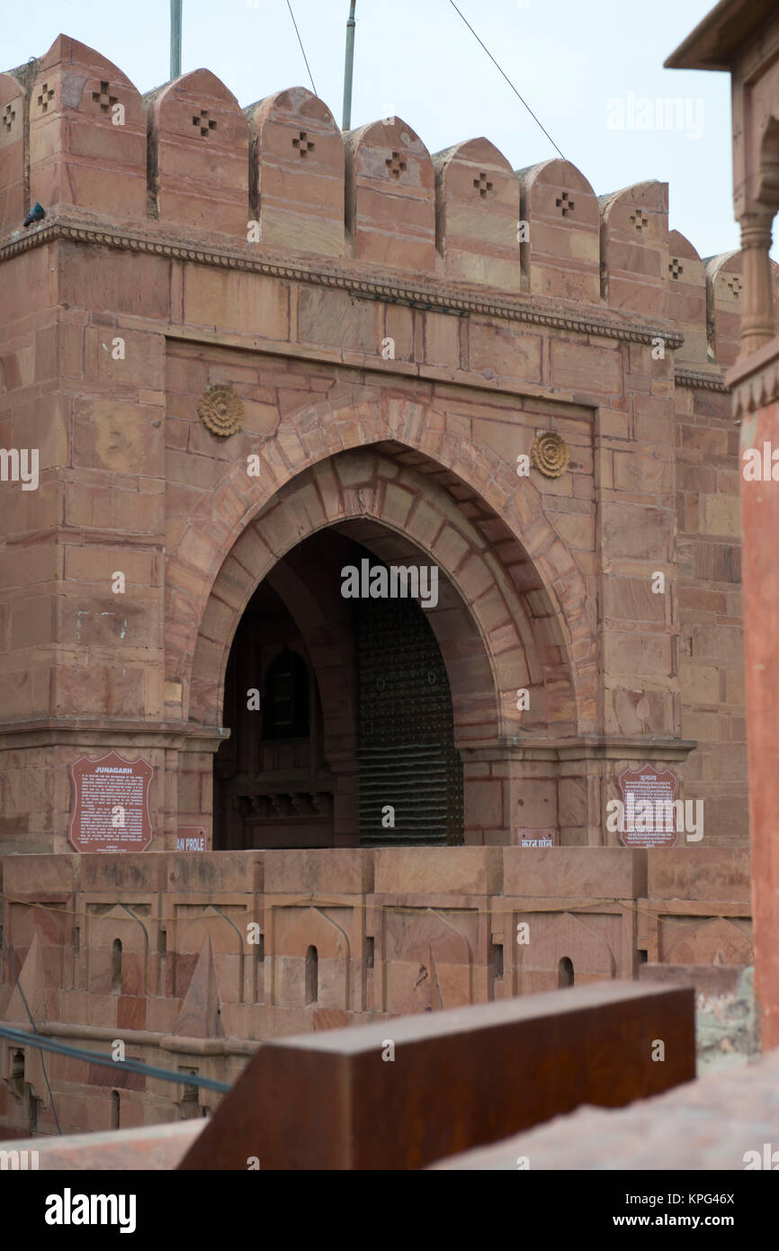 Gate in Junagarh Fort in Bikaner Stock Photo - Alamy