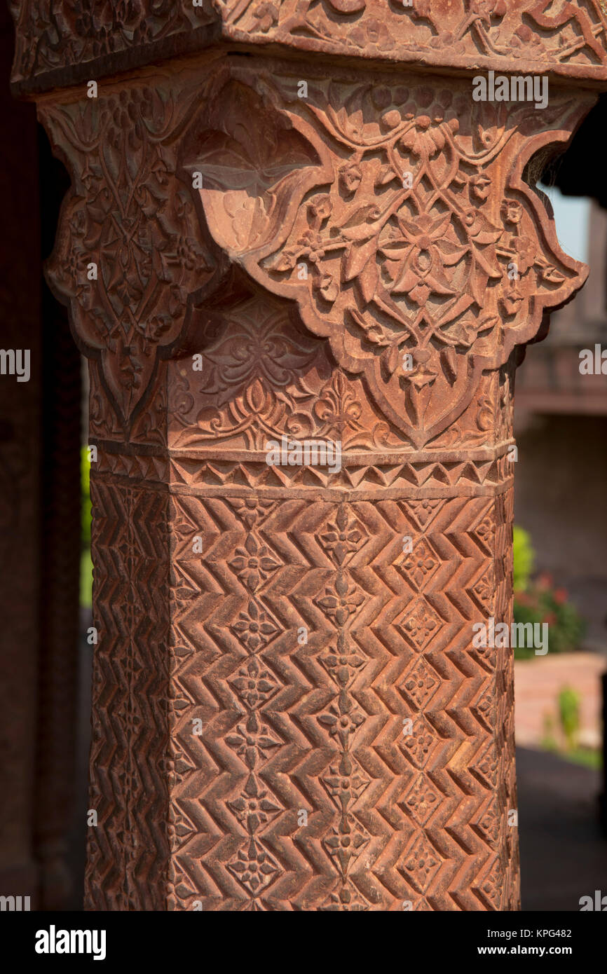 Decorated Column in Fatehpur Sikri Stock Photo - Alamy