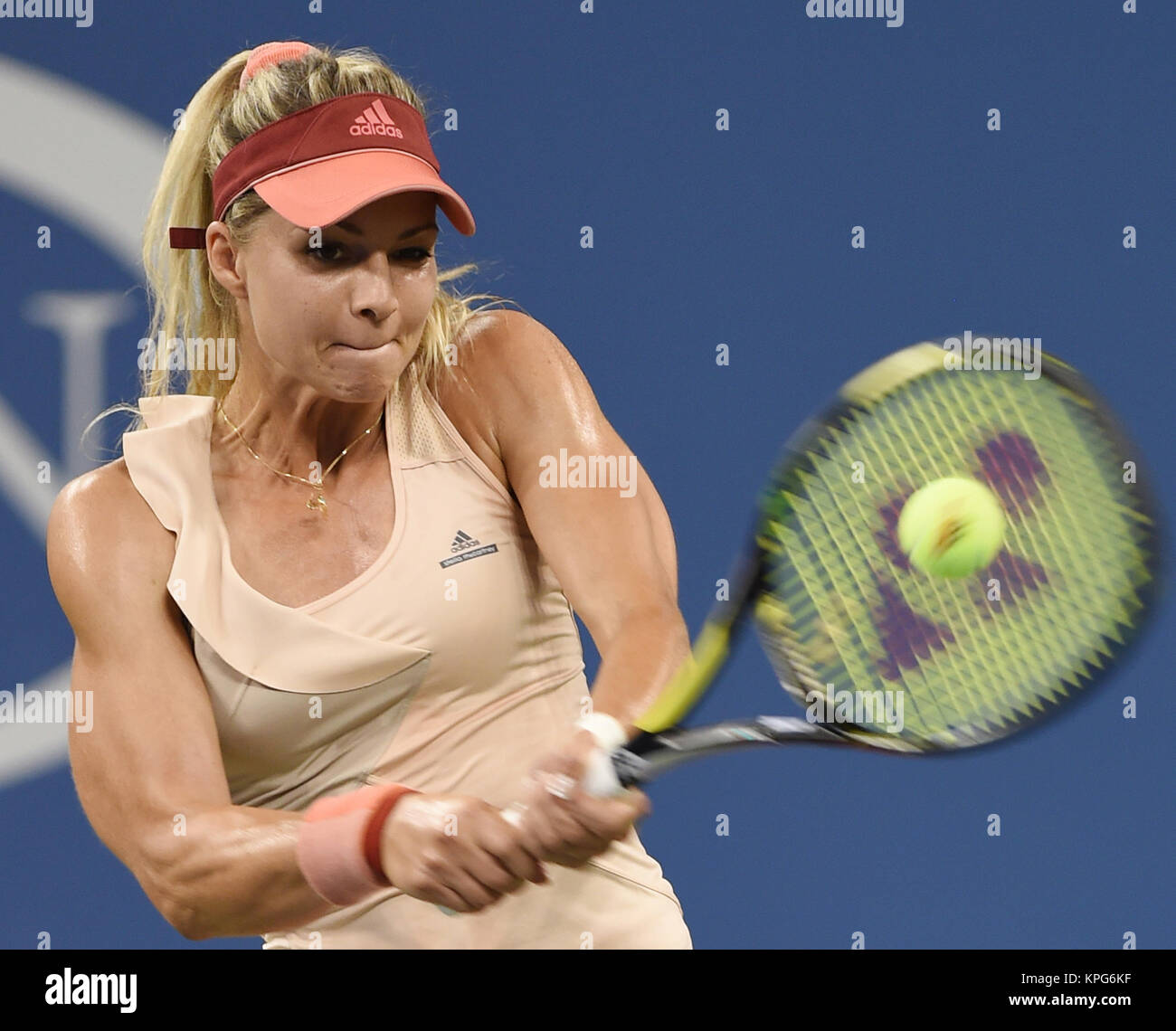 Maria kirlenko hi-res stock photography and images - Alamy