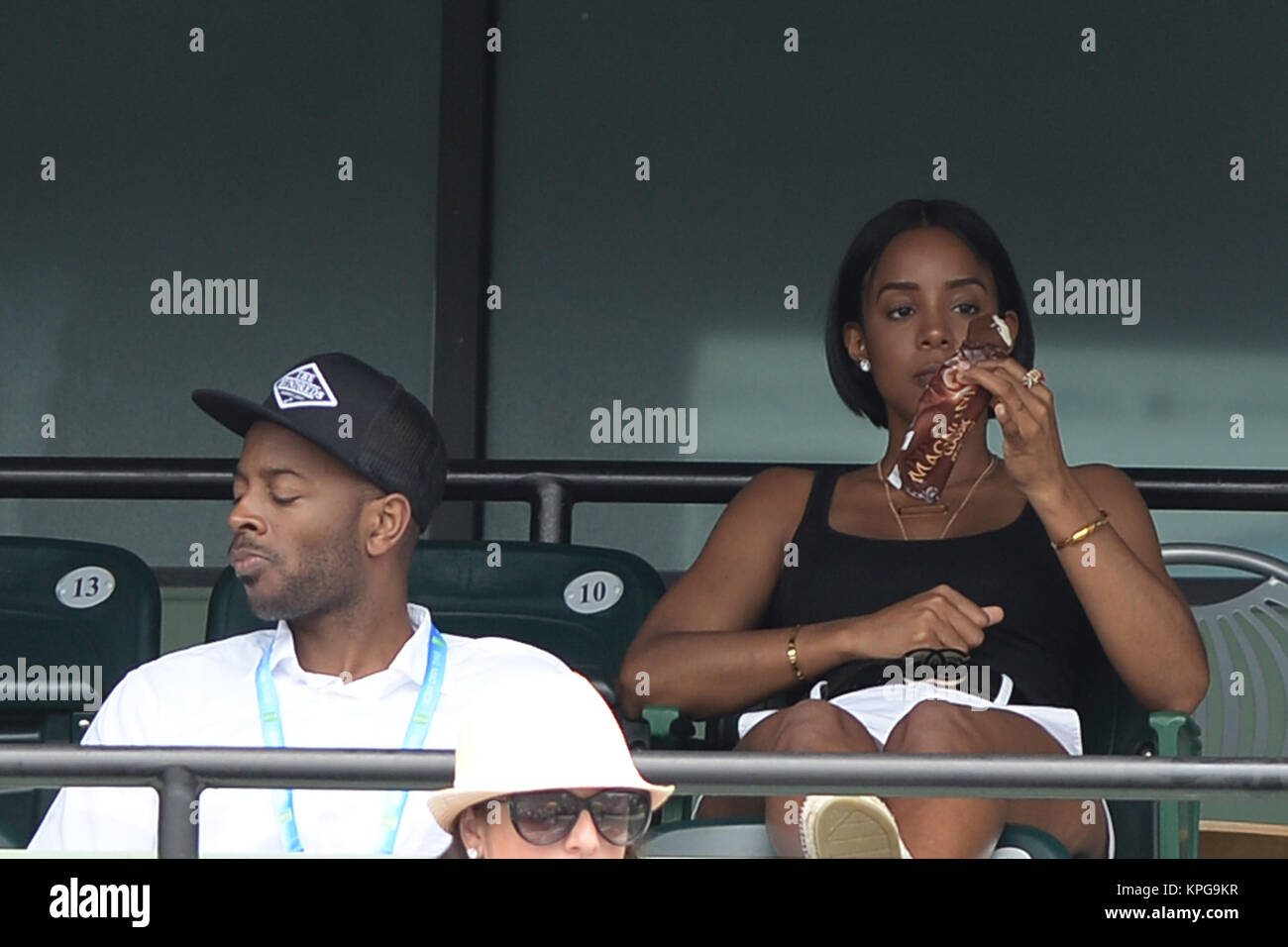 Tim witherspoon and kelly rowland hi-res stock photography and images ...