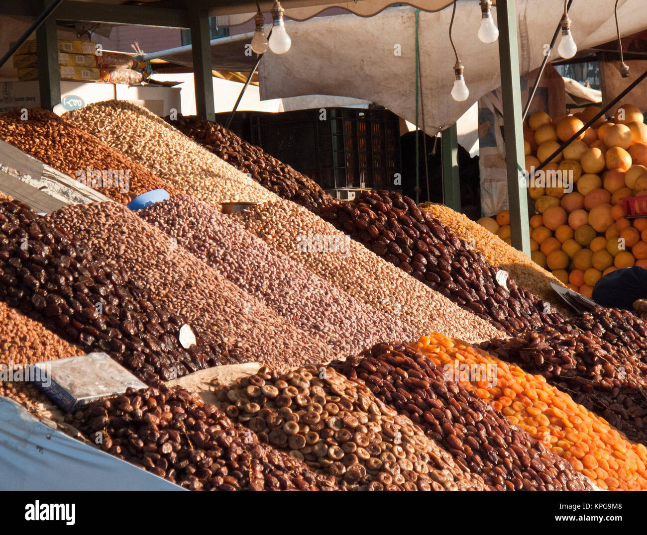 Fruits and nuts at Jemaa el-Fna market, Marrakech, Morocco Stock Photo ...