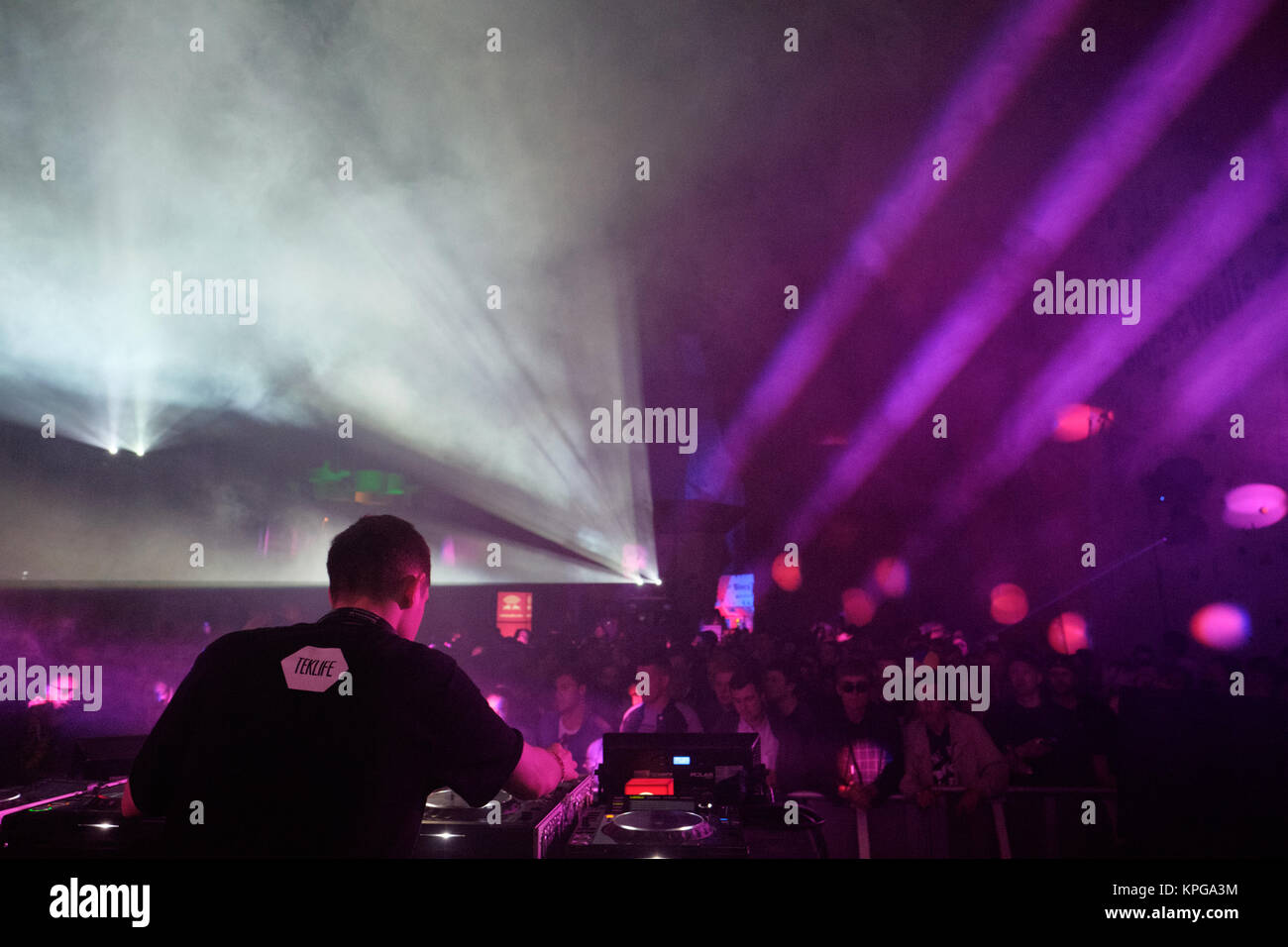 Bok bok dj hi-res stock photography and images - Alamy