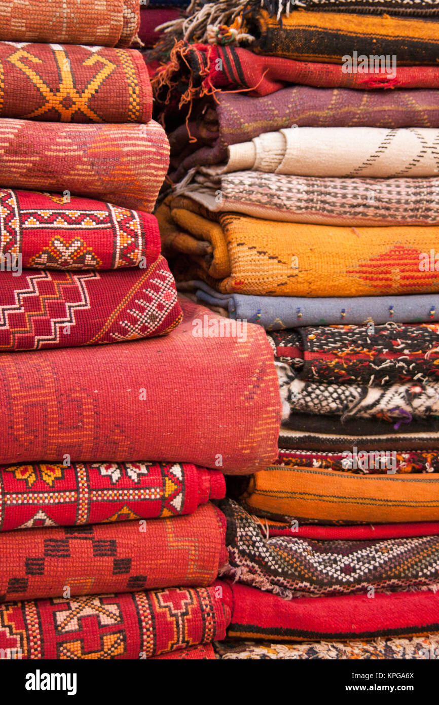 Arab carpet hi-res stock photography and images - Alamy