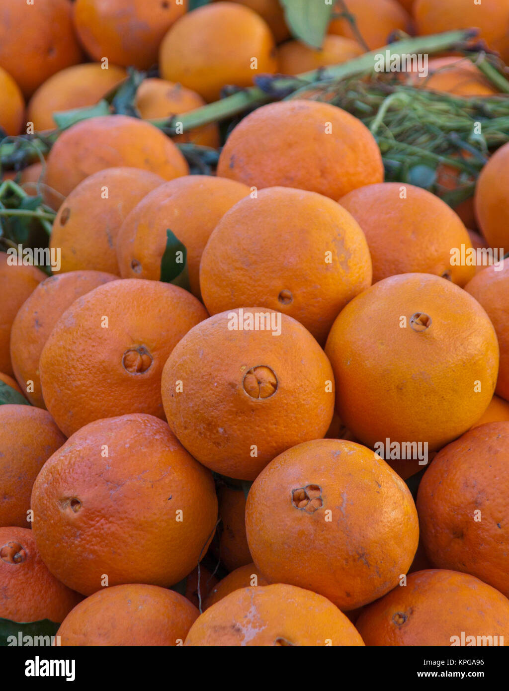 Oranges fes hi-res stock photography and images - Alamy