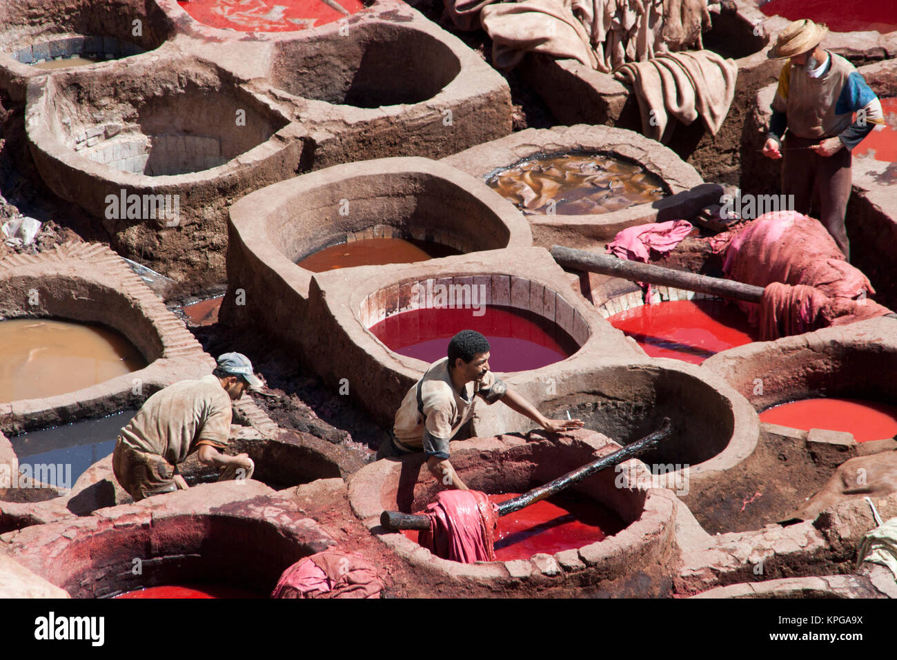 Dyeing vat morocco hi-res stock photography and images - Alamy