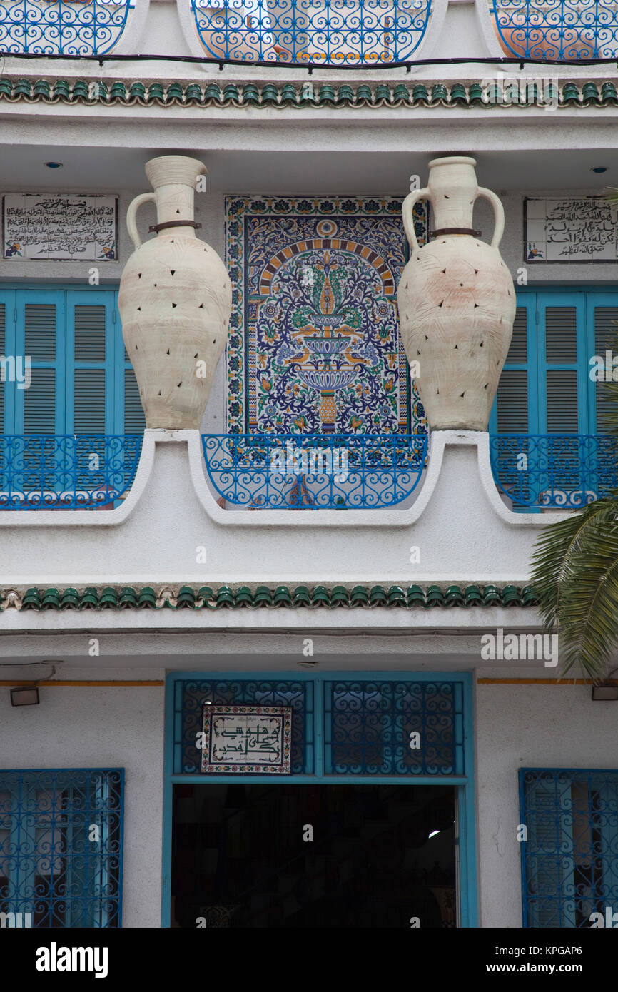 Tunisia, Cap Bon, Nabeul, biggest Tunisian ceramics center, pottery ...