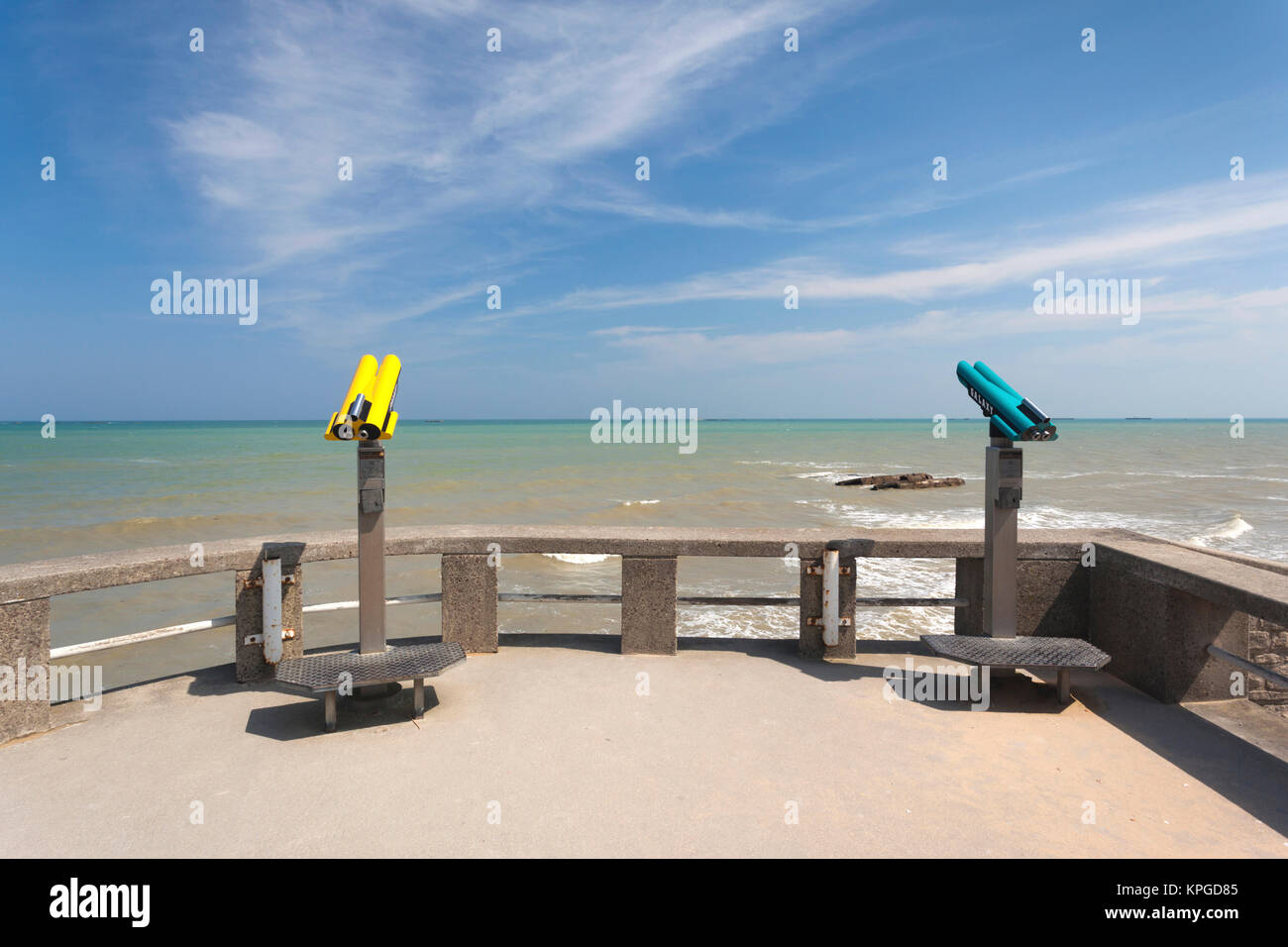 France, Normandy, D-Day Beaches Area, Arromanches les Bains, waterfront ...