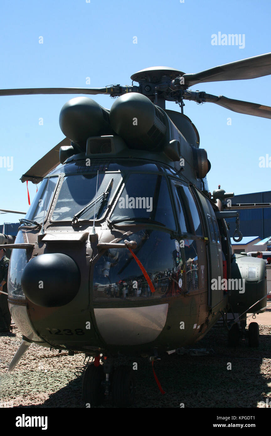 Military choppers hi-res stock photography and images - Alamy