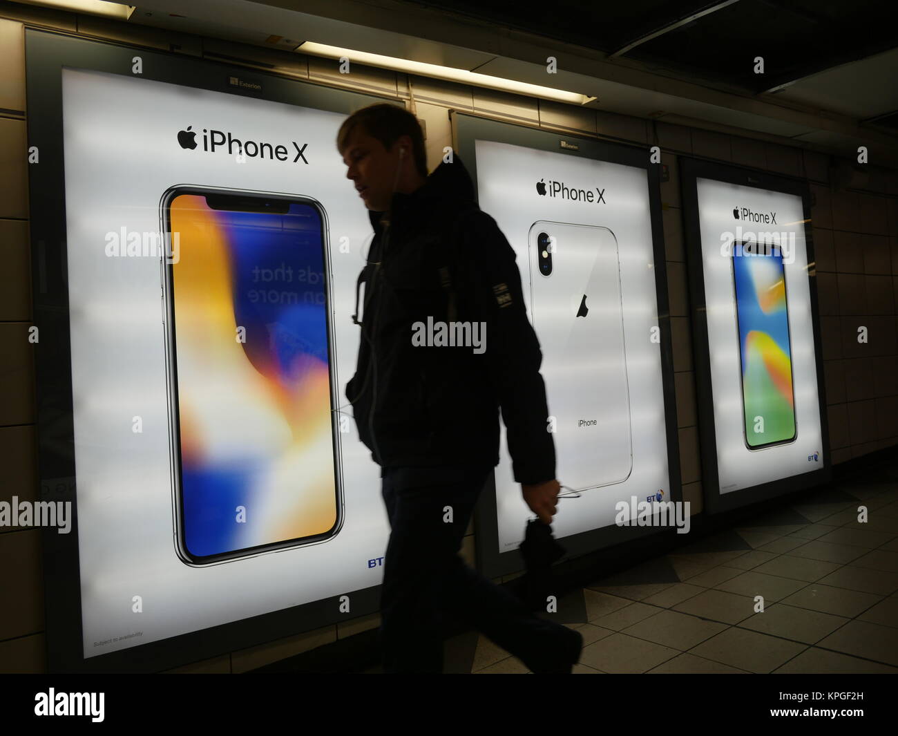 Phone advert poster hi-res stock photography and images - Alamy